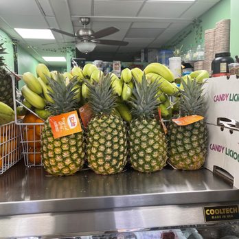 HEMO’S SPOT JUICE BAR AND CAFE - Updated July 2025 - 31 Photos & 17 ...