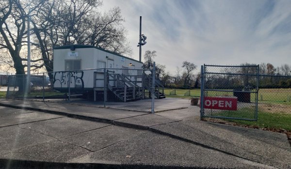 STRAWBERRY GREEN DRIVING RANGE - Updated October 2025 - 18 Photos & 62 ...