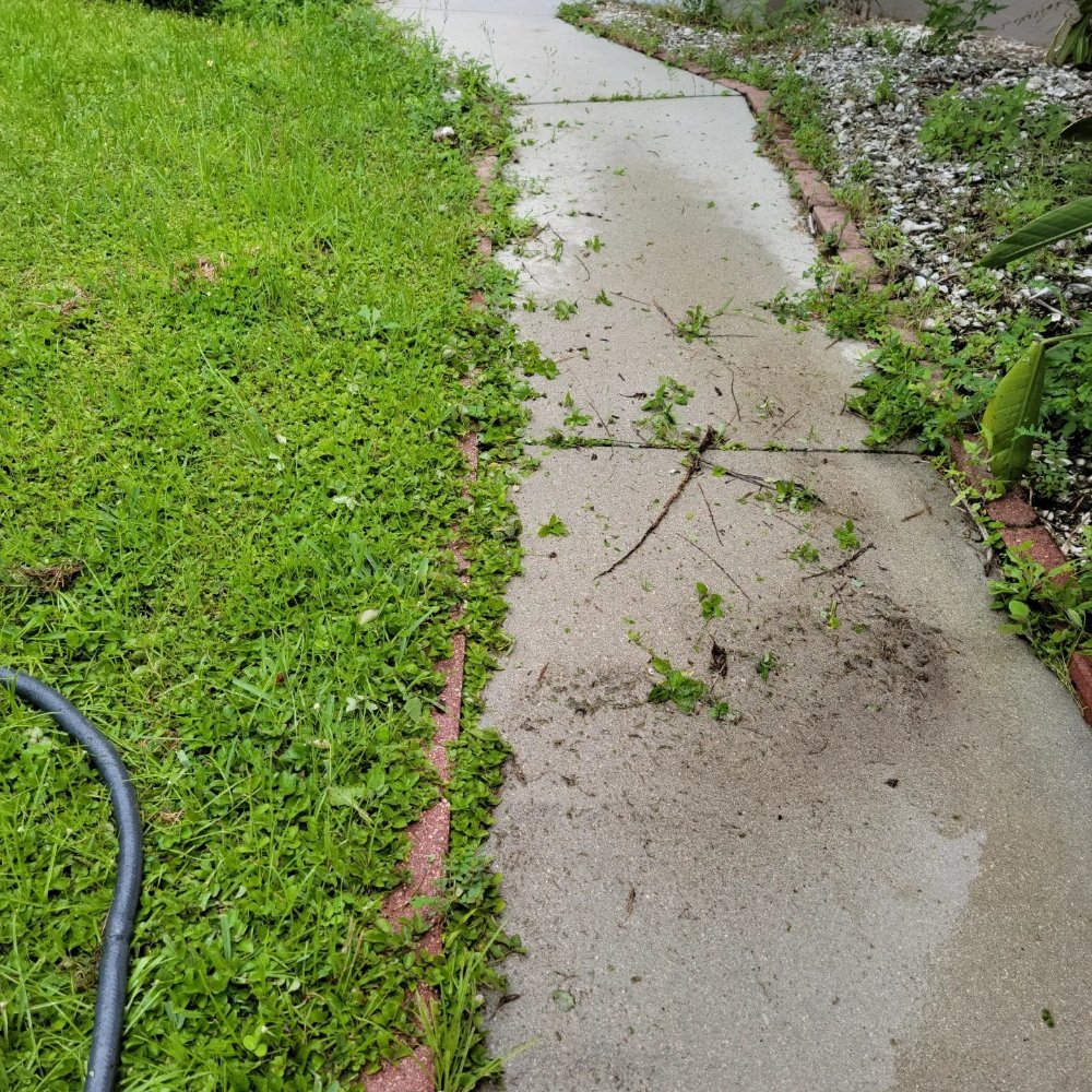 STRAW HAT PRESSURE WASHING CREW - 15 Photos - Fort Myers, Florida ...