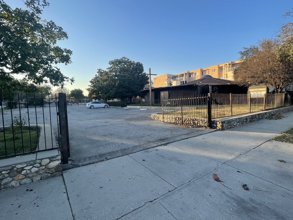 FIRST AME ZION CHURCH - Updated July 2025 - 1087 N Raymond Ave ...