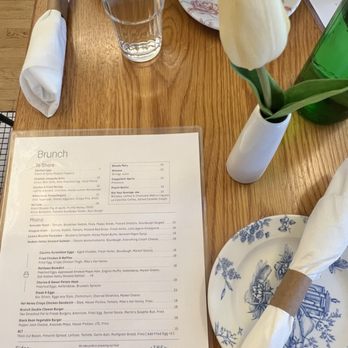 MATHEWS FOOD & DRINK - Updated December 2024 - 1078 Photos & 653 ...