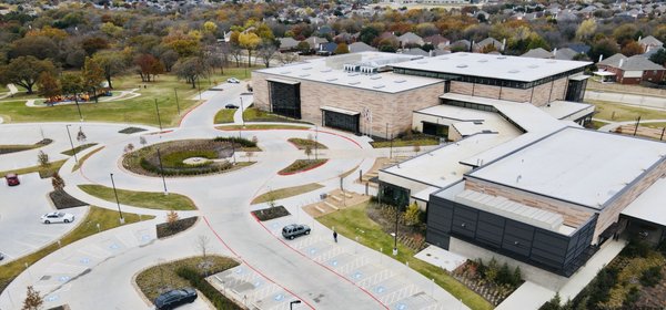 THRIVE - Updated October 2025 - 10 Photos & 18 Reviews - 1950 S Valley ...