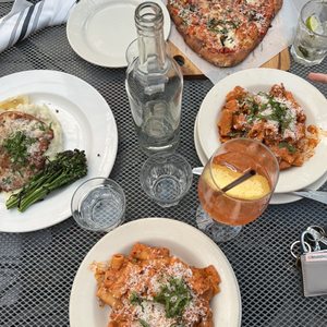 FIVE RESTAURANT BISTRO - 285 Photos & 462 Reviews - 650 Edmonds Way ...