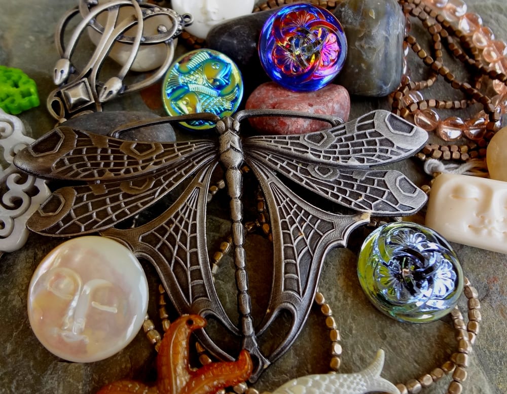 DRAGONFLY BEADS - Updated November 2025 - 232 E 2nd St, Casper, Wyoming ...