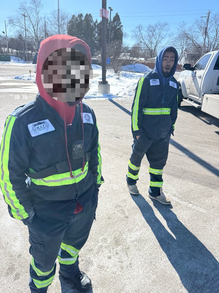 DT2 TOWING - Updated February 2025 - Milwaukee, Wisconsin - Towing ...