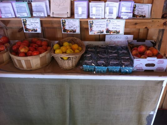 MAINSTONE FARM STAND - Updated December 2025 - 103 Old Connecticut Path ...