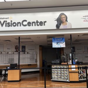 WALMART SUPERCENTER - Updated July 2024 - 18 Photos & 26 Reviews - 580 ...