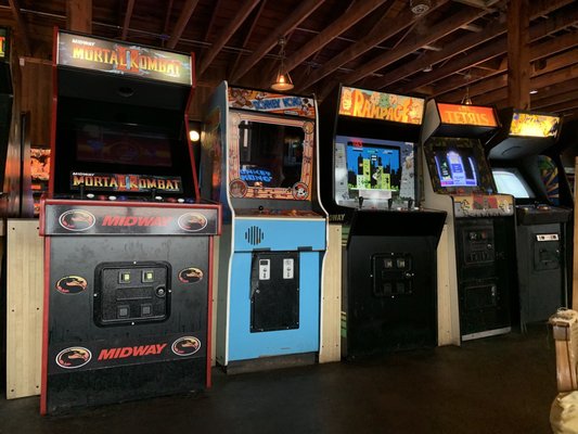 THE BURL ARCADE - 27 Photos & 19 Reviews - Arcades - 369 Thompson Rd ...