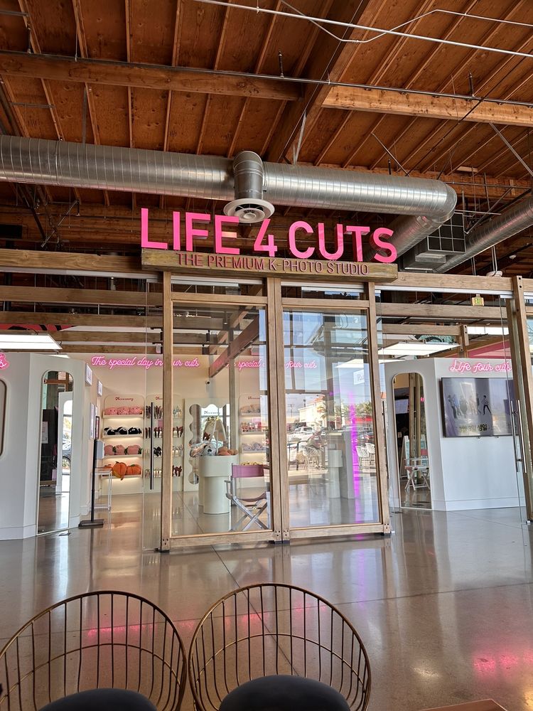 LIFE4CUTS - Updated March 2025 - 11 Reviews - 12885 Beach Blvd, Stanton ...