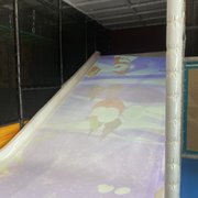 UPTOWN JUNGLE FUN PARK - 26 Photos & 40 Reviews - Trampoline Parks ...
