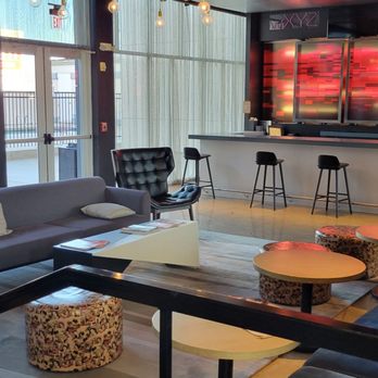 ALOFT TULSA - Updated September 2025 - 180 Photos & 103 Reviews - 6716 ...