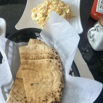 DEMOS - Updated November 2025 - 134 Photos & 205 Reviews - 64 Mt Auburn ...