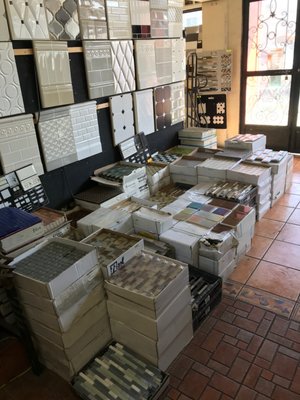 LA TILE & STONE - Updated December 2025 - 38 Photos & 51 Reviews - 2201 ...