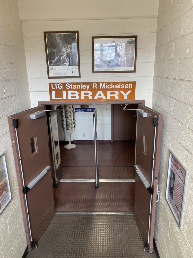 THE MICKELSEN COMMUNITY LIBRARY - 12 Photos - Blgd 2 E Sheridan Rd ...