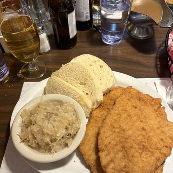 MCCOOK BOHEMIAN RESTAURANT & LOUNGE - Updated October 2025 - 81 Photos ...