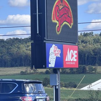 COUNTRY JUNCTION - Updated November 2025 - 236 Photos & 91 Reviews ...