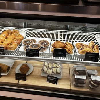 BRIGGS NURSERY - Updated December 2025 - 143 Photos & 76 Reviews - 295 ...