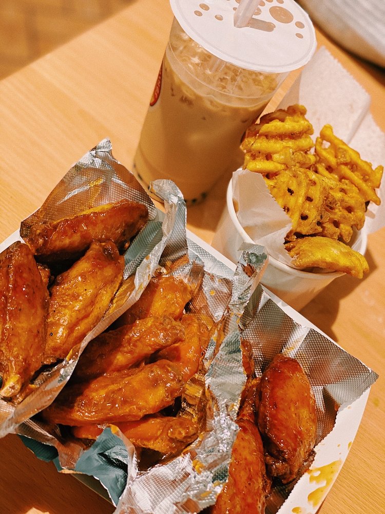 SOCAL WINGS - 166 Photos & 187 Reviews - 1800 Atlantic Ave, Long Beach ...