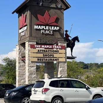 MAPLE LEAF PLACE - Updated August 2025 - 165 Photos & 49 Reviews - 4199 ...