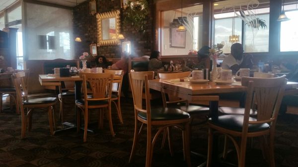 LAKESIDE CAFE - 36 Photos & 27 Reviews - 1040 N Coliseum Blvd, Fort ...