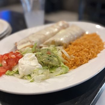 New mexican restaurant near me store