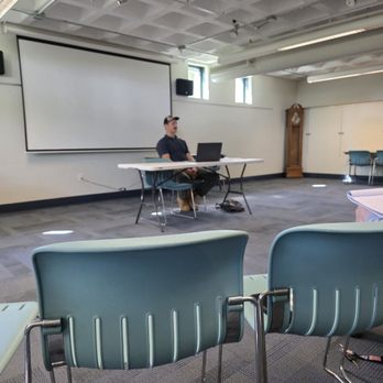 WEST WARWICK PUBLIC LIBRARY - Updated December 2025 - 38 Photos - 1043 ...