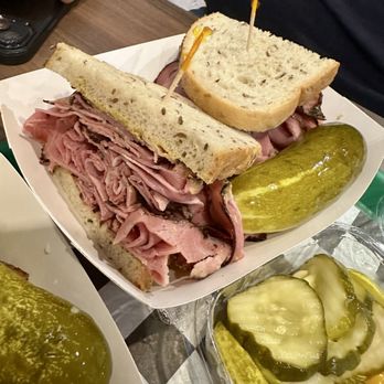 DILLY’S SANDWICHES - Updated April 2025 - 70 Photos & 71 Reviews - 4144 ...