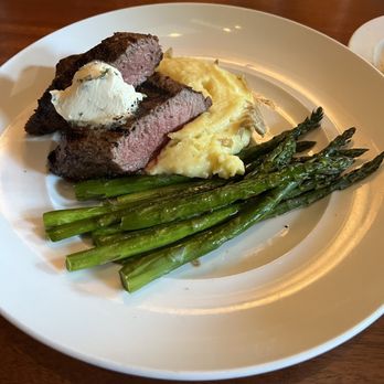 SEASONS 52 - Updated December 2025 - 1268 Photos & 821 Reviews - 2300 ...