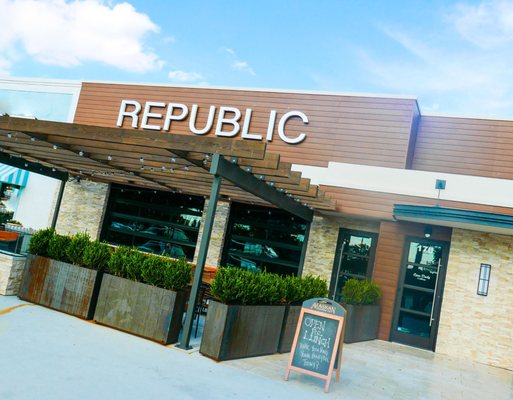 REPUBLIC TEXAS TAVERN - Updated August 2024 - 289 Photos & 289 Reviews ...