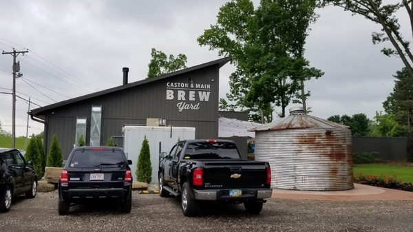 CASTON & MAIN BREW YARD - 94 Photos & 124 Reviews - 5010 S Main St ...