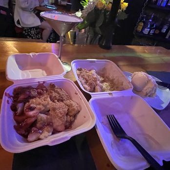 PIE BAR - Updated July 2024 - 1719 Photos & 1709 Reviews - 1361 E Olive ...