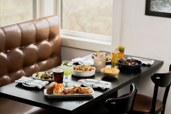 THE RAILPENNY TAVERN - Updated December 2025 - 106 Photos & 212 Reviews ...