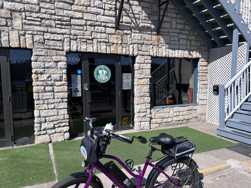 GREEN BRIDGE COFFEE - Updated January 2025 - 45 Photos & 36 Reviews ...
