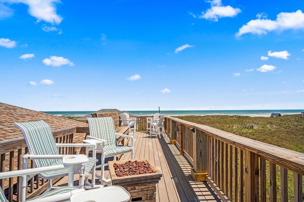 STUART WALSH - LUXURY HOMES COASTAL BEND - Updated February 2025 ...