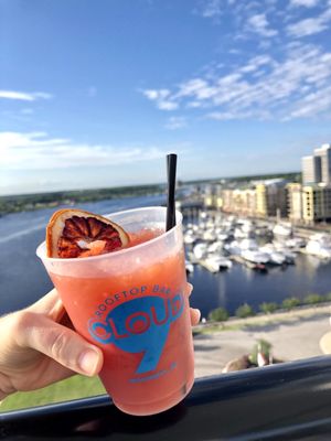 CLOUD 9 ROOFTOP BAR - Updated May 2024 - 90 Photos & 63 Reviews - 9 ...
