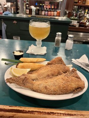 KNOB HILL TAVERN - Updated October 2025 - 34 Photos & 70 Reviews - 1016 ...