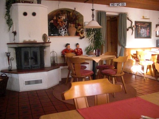 RATSCHEN, RESTAURANT, BAR, BIERGARTEN | Kalkgraben 1, Schliersee ...