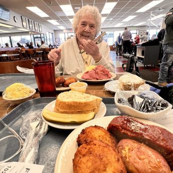 SHAPIRO’S DELICATESSEN - Updated August 2024 - 1256 Photos & 963 ...