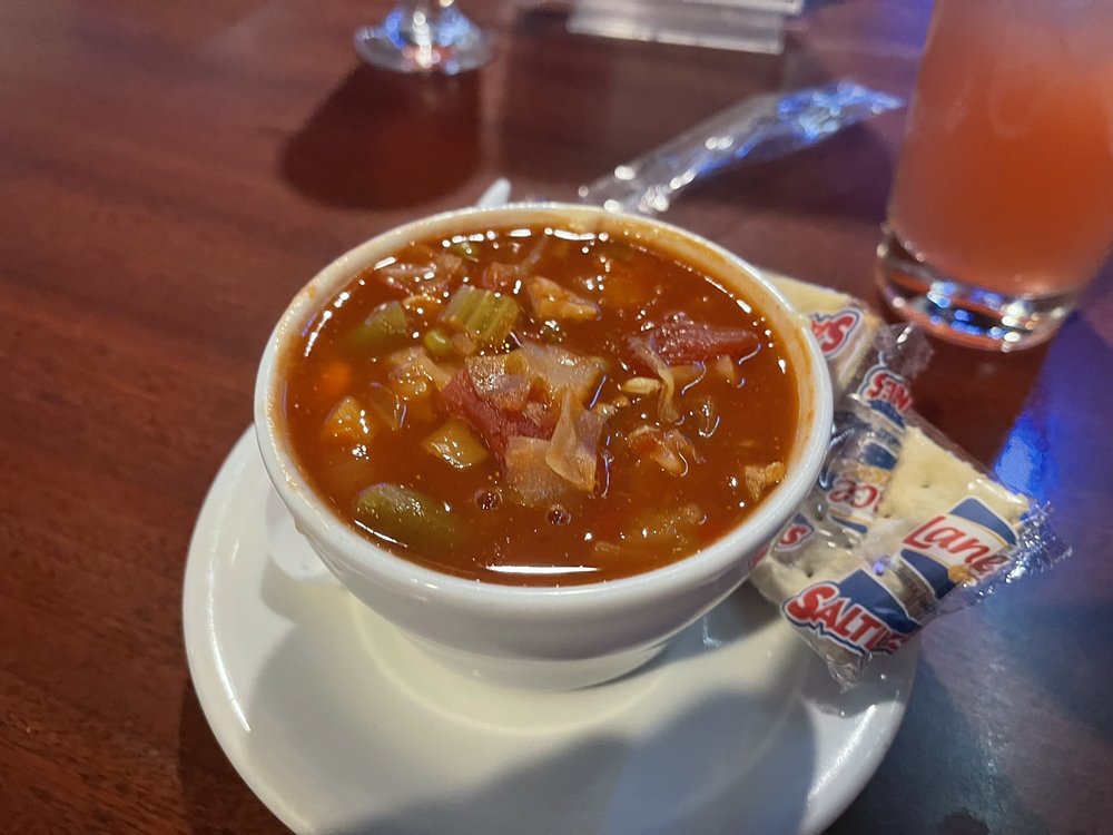 HAZELWOOD INN - Updated November 2024 - 174 Photos & 184 Reviews - 4937 ...