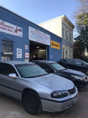 CAPITOL HILL AUTO SERVICE - Updated December 2025 - 28 Photos & 411 ...