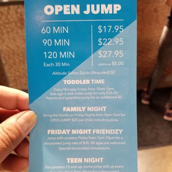 ALTITUDE CHICAGO TRAMPOLINE PARK - Updated June 2024 - 68 Photos & 76 ...