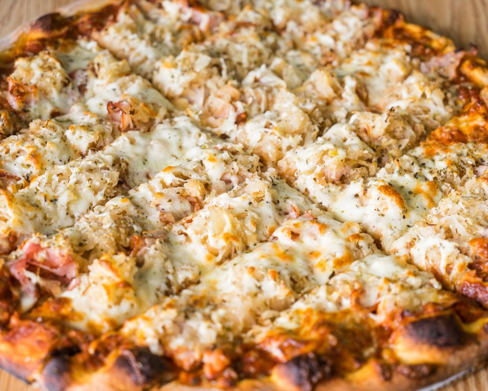 QC PIZZA - MAHTOMEDI - 227 Photos & 117 Reviews - Pizza - 3150 Century ...