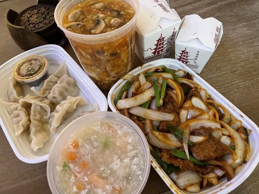 HUANGS KITCHEN - 34 Photos & 48 Reviews - Chinese - 2705 N Main St ...