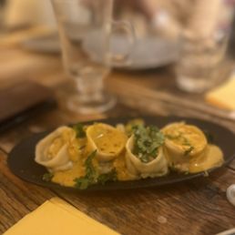 LAPIS - Updated May 2025 - 1635 Photos & 1088 Reviews - 1847 Columbia ...