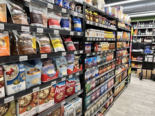 GO GROCER - MILWAUKEE - Updated December 2025 - 26 Photos & 10 Reviews ...