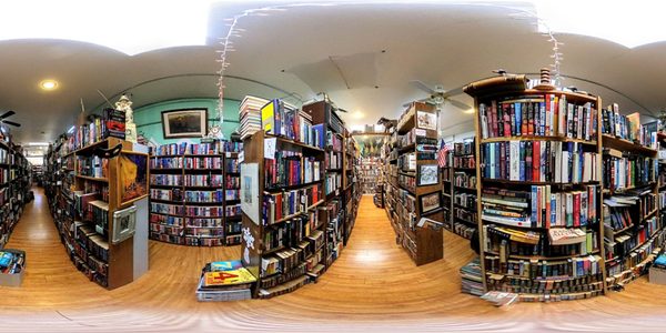 TIMELESS PAGES...THE BOOK PLACE - Updated December 2025 - 32 Photos ...