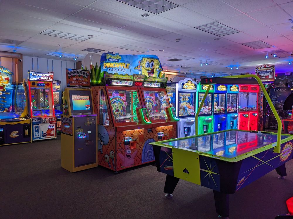 FUNTASTIC - SEASIDE FACTORY OUTLETS - Updated December 2025 - 1111 N ...