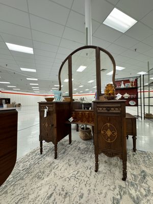 FLORIDA’S ANTIQUE MALL - Updated October 2025 - 15 Photos - 1430 US Hwy ...