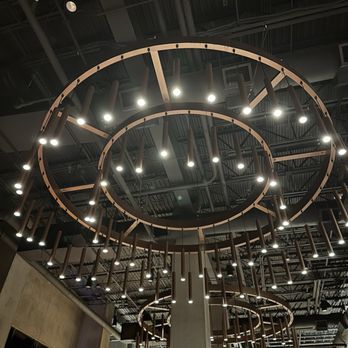 WARREN - NAPLES - Updated September 2025 - 134 Photos & 96 Reviews ...