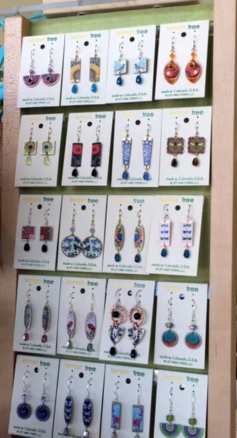 LEMON TREE 2 - Updated April 2025 - 1443 W Northern Lights Blvd ...